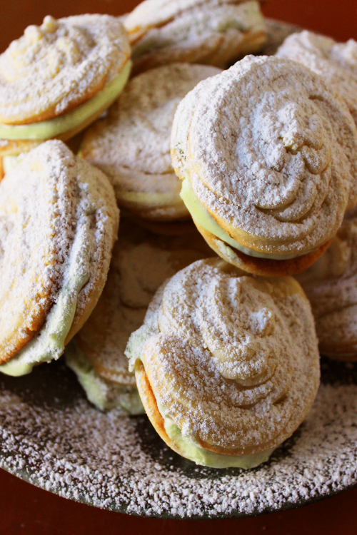 Chilled Green Chile Sandwich Cookies - Southwest Discovered