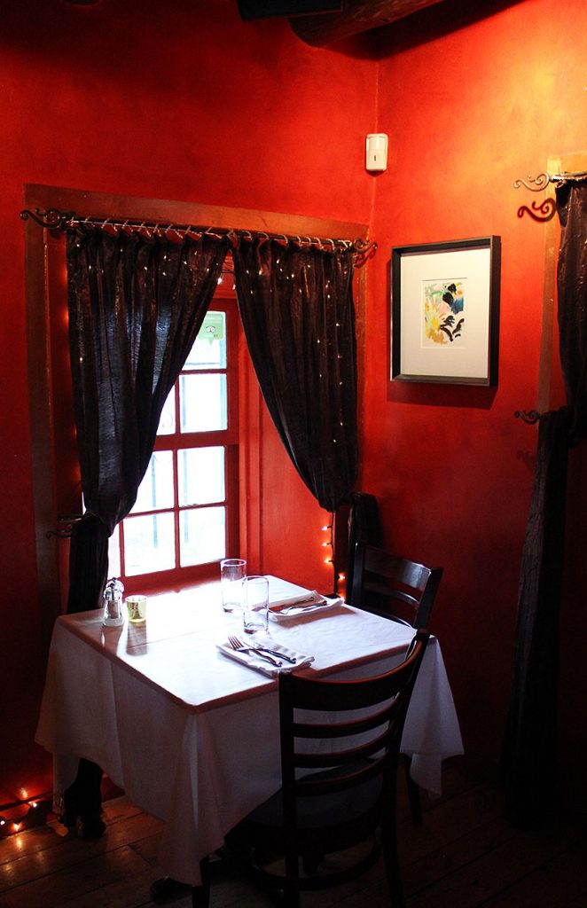 El Meze Of Taos Has Us Asking All Sorts Of Questions - Southwest Discovered